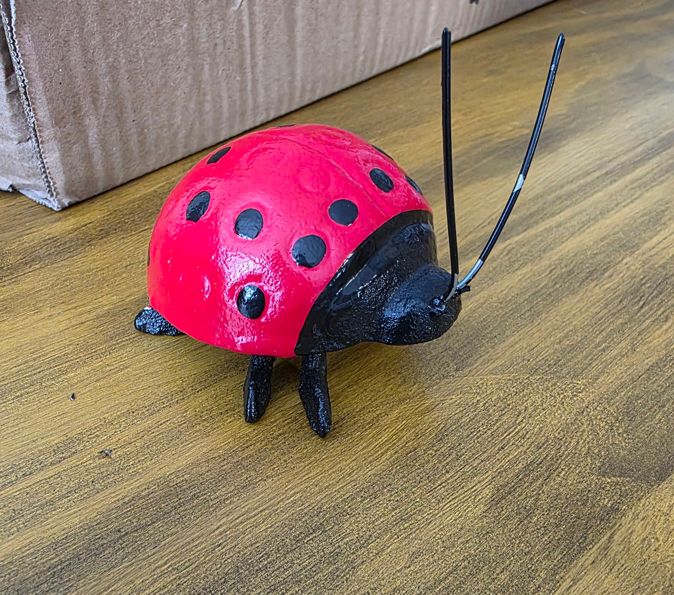 Cast iron Ladybug – Rusty Ole Primitives